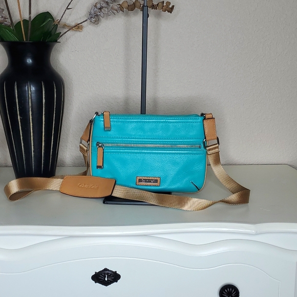 Calvin Klein | Bags | Calvin Klein Turquoise Pebble Crossbody Bag Euc ...